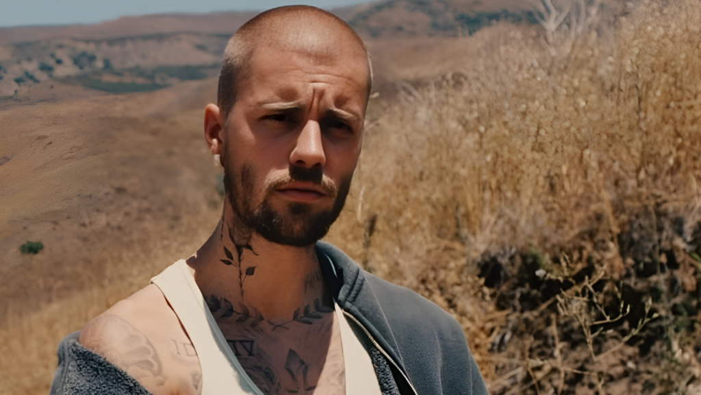 Justin Bieber sorprende con su séptimo álbum de estudio SWAG tras cuatro años de silencio. - RQP